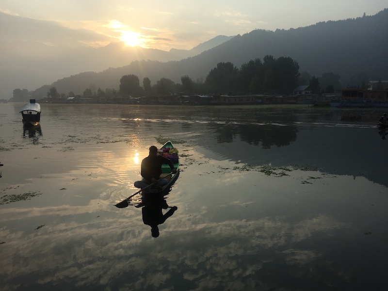 Places of visit in Srinagar in one day | The Exploring Eyes